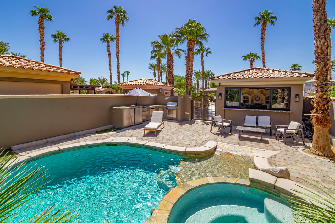 Indio Motorcoach Resort Lot Sales| Motorcoach Country Club | Indio, CA ...